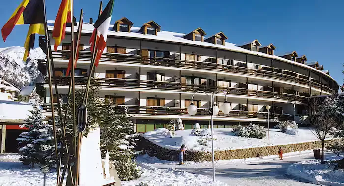 Family Hotel & Residence Veronza, Cavalese, Italy | Ski Line